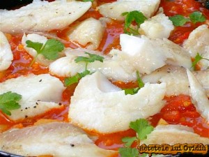 File de Peste cu Sos de Rosii Aromat